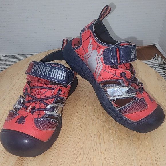 Marvel | Shoes | Marvel Spider Man Far From Home Light Up Sandals ...